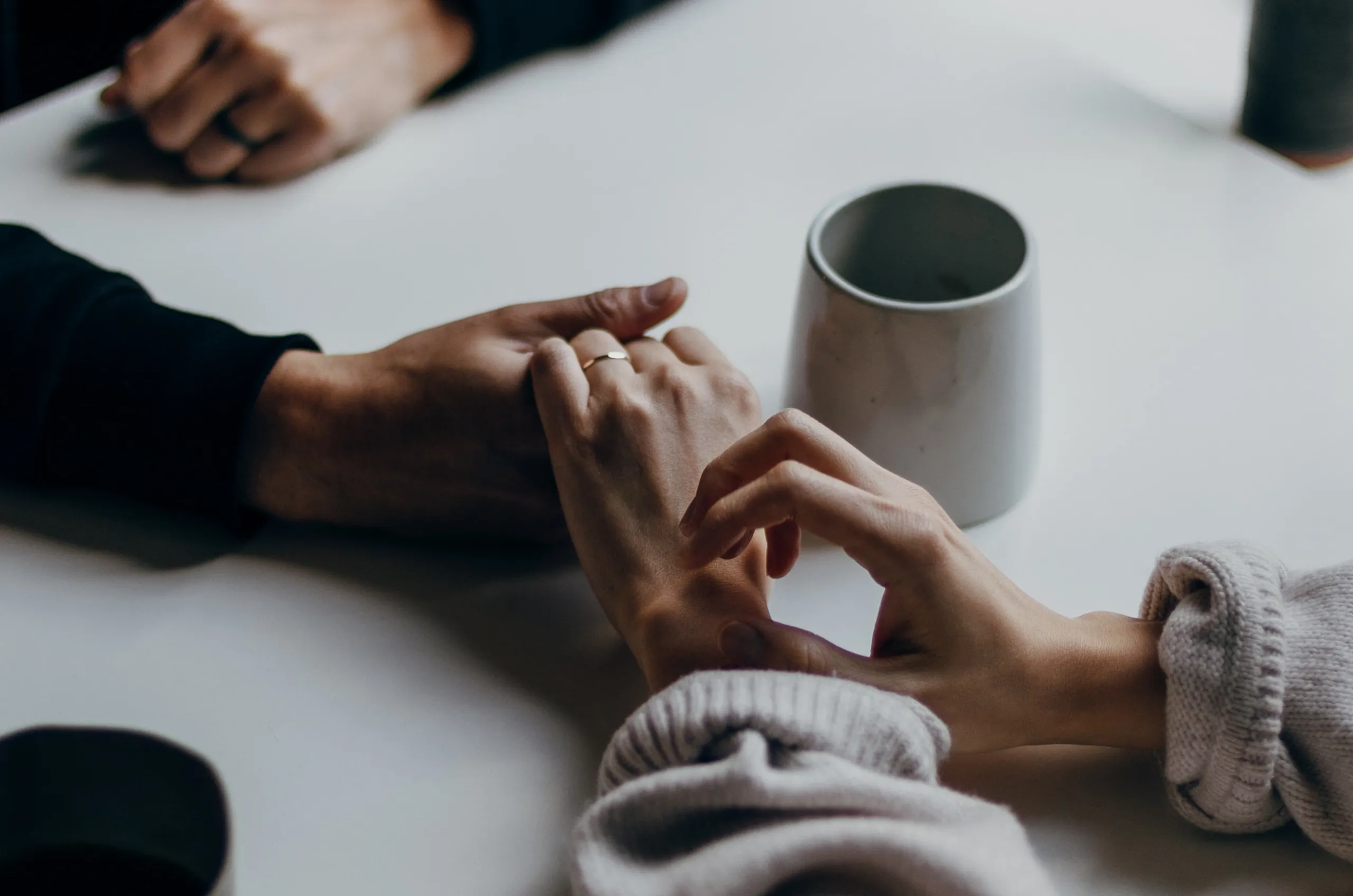 La vida después de enviudar: cómo lidiar con la soledad | Durcal